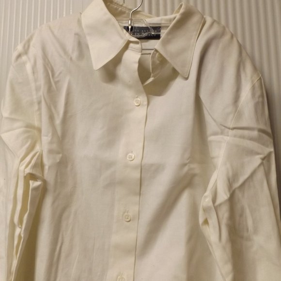 Ellen Tracy | Tops | Nwt Long Slleve Off White Button Up Blouse 4 ...